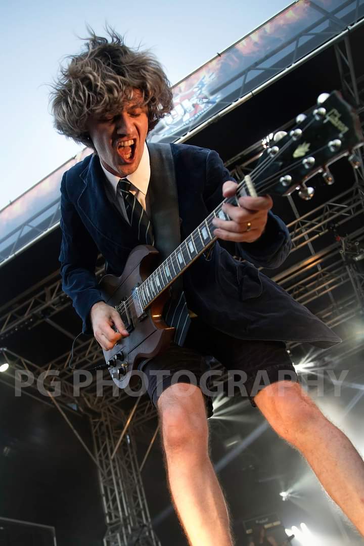 GIG/CONCERT PHOTOGRAPHY FOR BEGINNERS - WESHOOTMUSIC.COM
